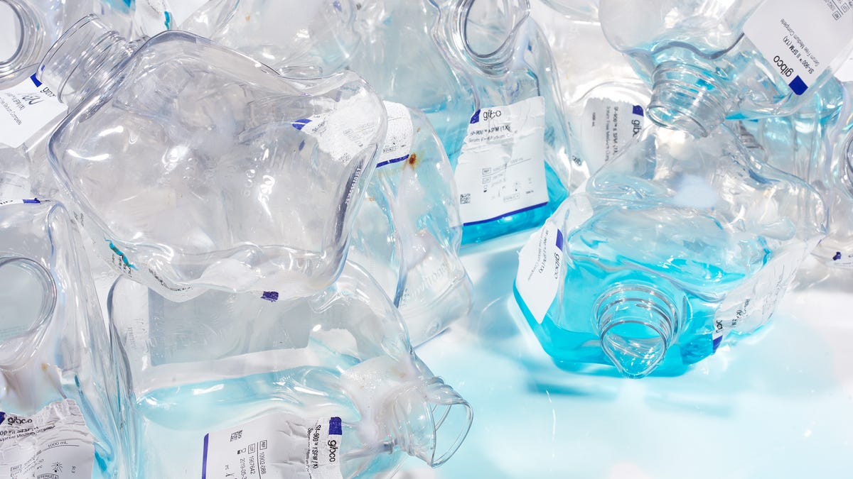Scientists, here’s how to use less plastic | by Mosaic | Medium