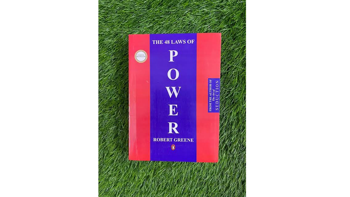 Book Review : 48 Laws of Power By Robert Greene | by darma balen | Jul ...