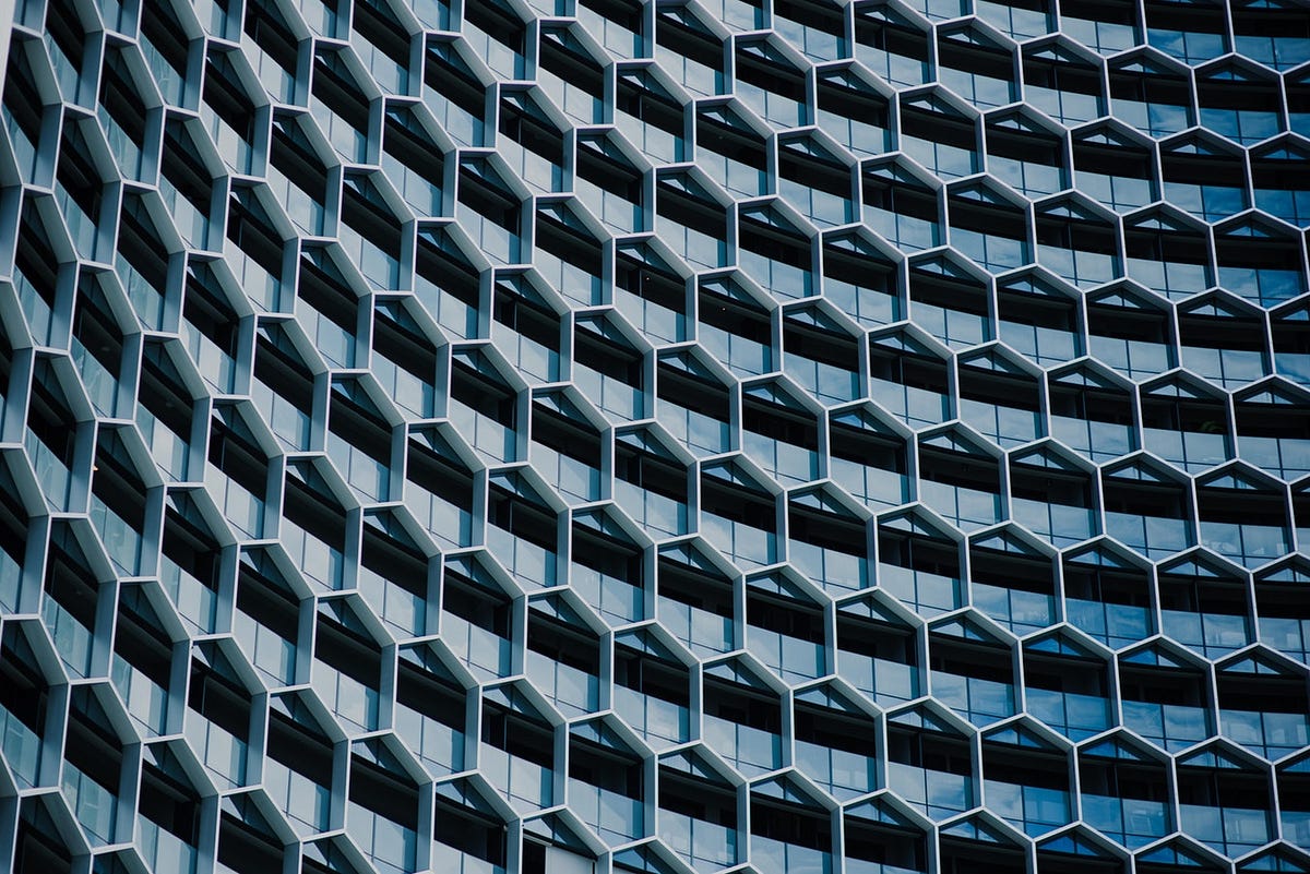 Public vs. Permissioned Blockchains | by Symbiont.io | Symbiont | Medium