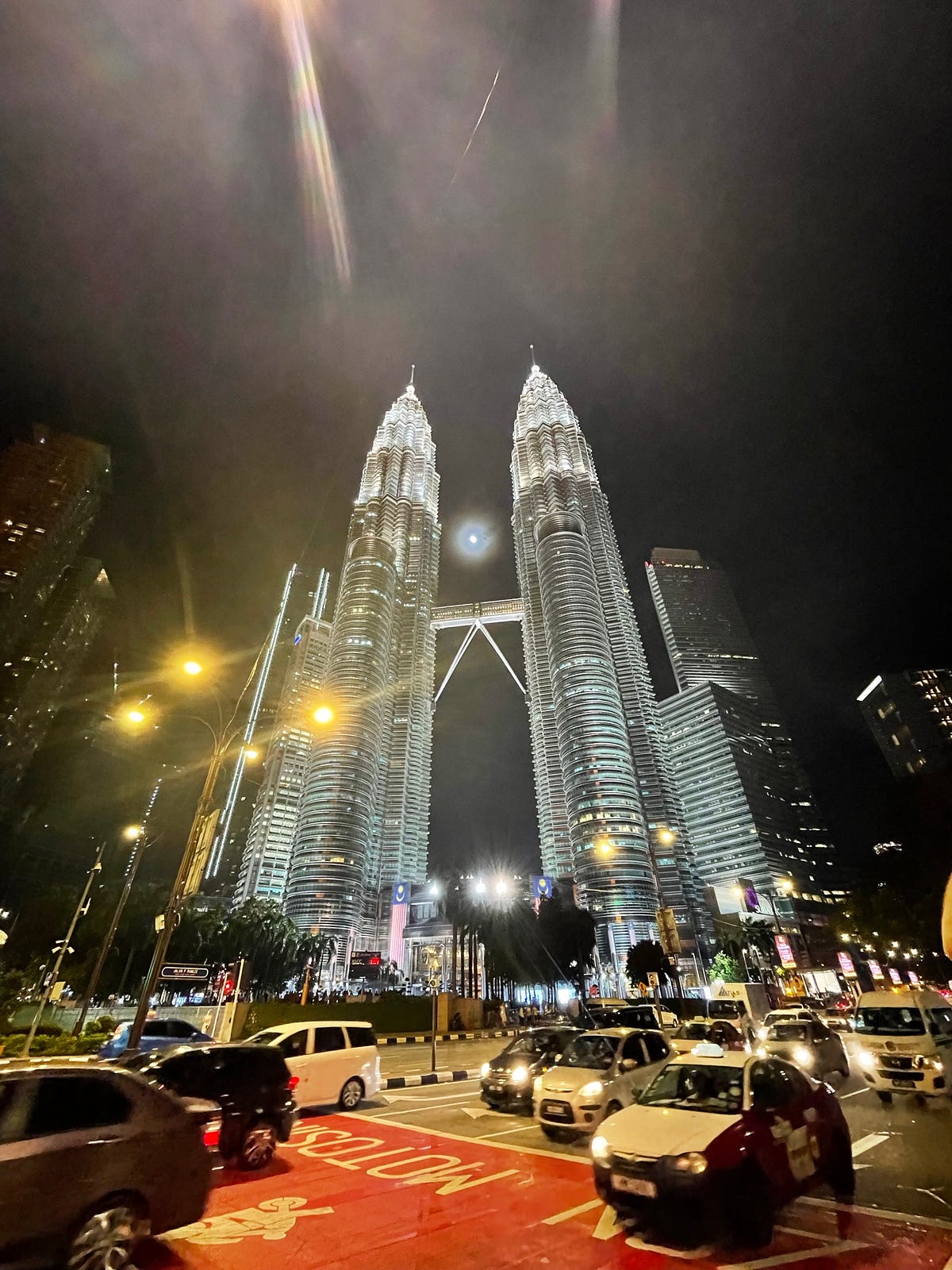 Trei zile în Kuala Lumpur, Malaezia | by Daniela Petrescu | Medium