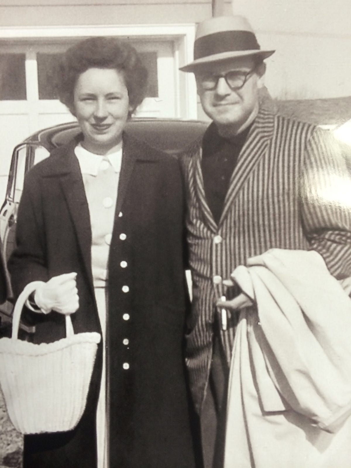 Mirror Neurons and the Bouncing Ball | by Tim Shapiro | The Neurons of ...