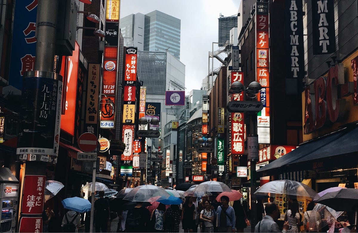10 Tips on How to Live and Thrive in a New Country | by Madison P. | Medium