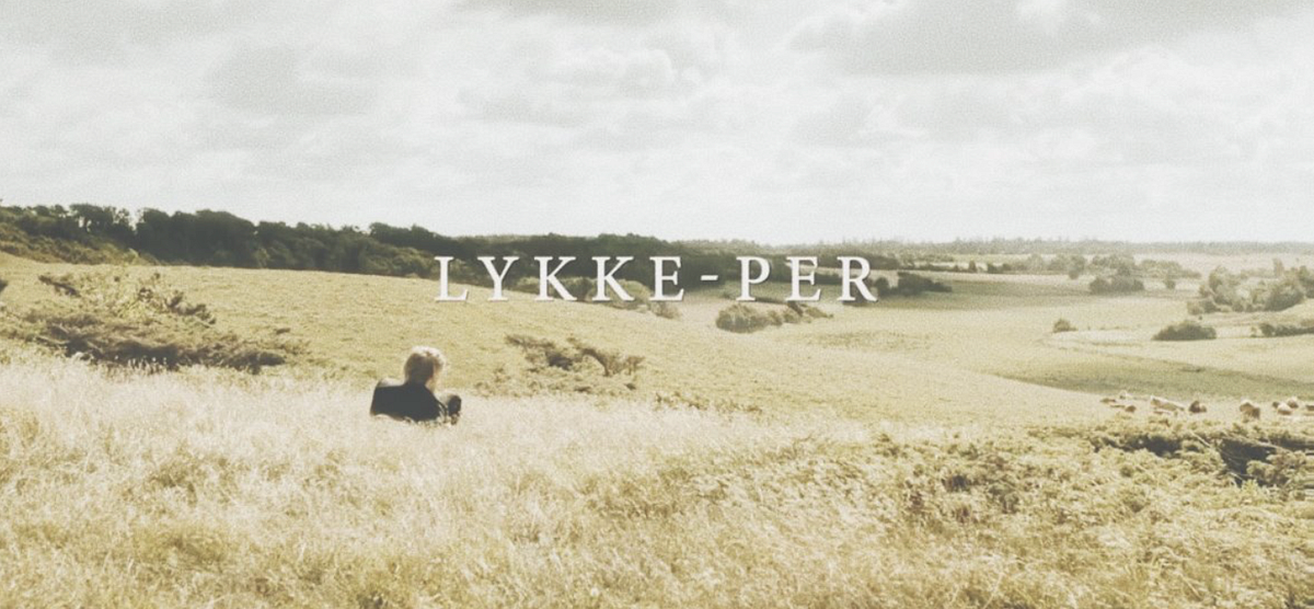 Lykkeperanalyse. Emma, Christine, Amanda & Laura. | by Emma Paulsen ...