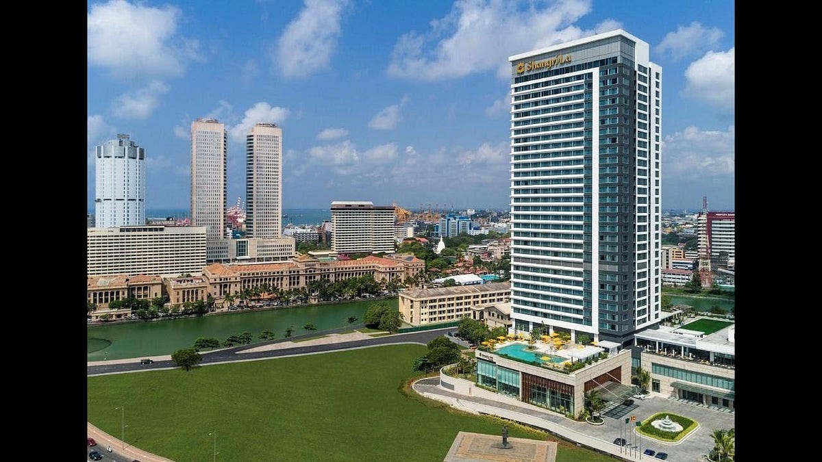 How to Experience the Beauty of Colombo for Free | by Brad Jason | Medium
