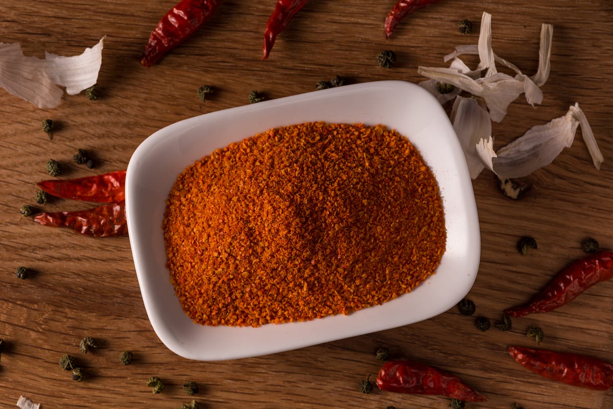 Bubuk Cabai Kemasan: Sensasi Pedas Praktis untuk Masakan Lezat | by ...