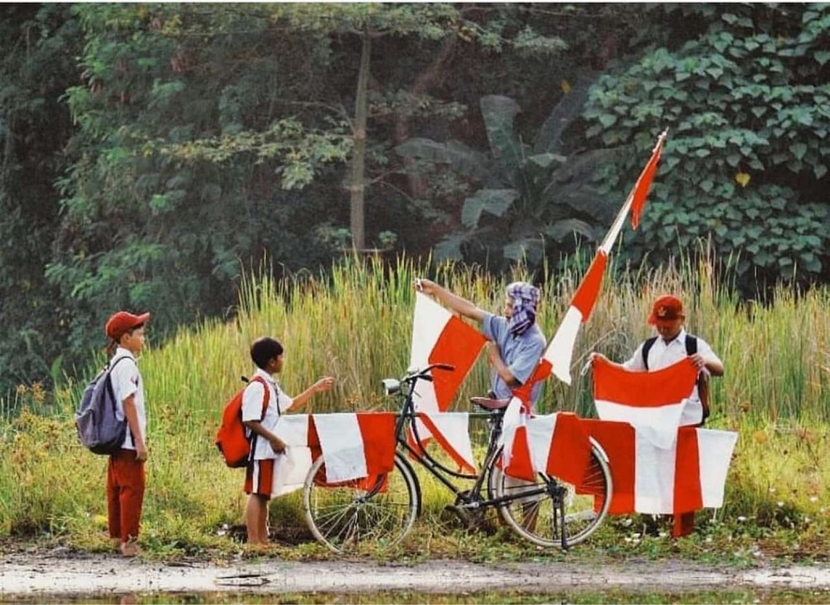 Kemerdekaan yang sesungguhnya | by Dinda Larasati | Aug, 2024 | Medium