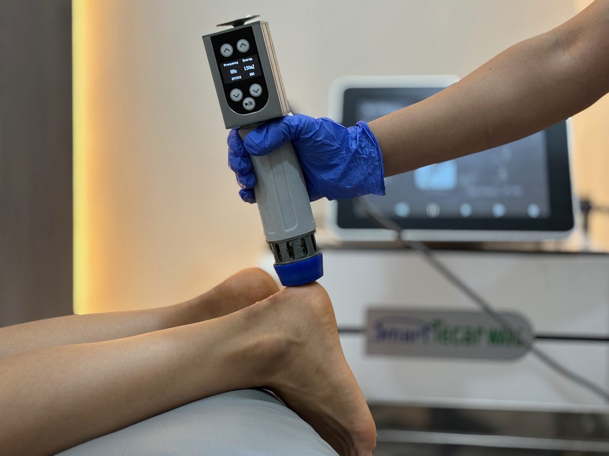 Acoustic Wave Therapy - My Pain Clinic - Medium