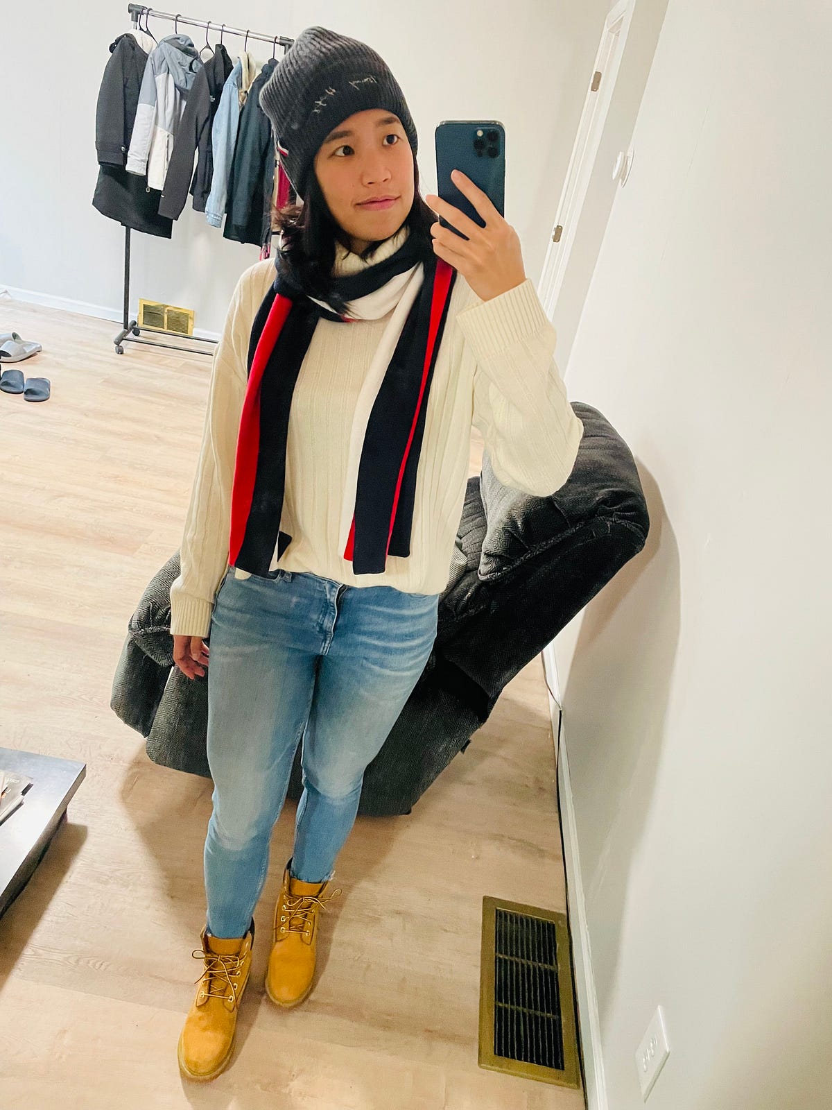 CMU Week — New Clothes Made A Girl Happy | by Sunny, Lee | Sunny’s Life ...