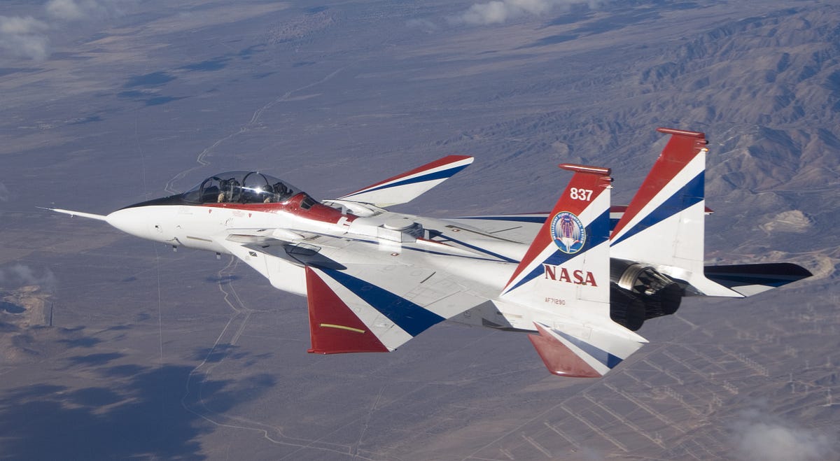 NASA’s Intelligent Flight Control System | by Rodney Rodríguez | Geek ...