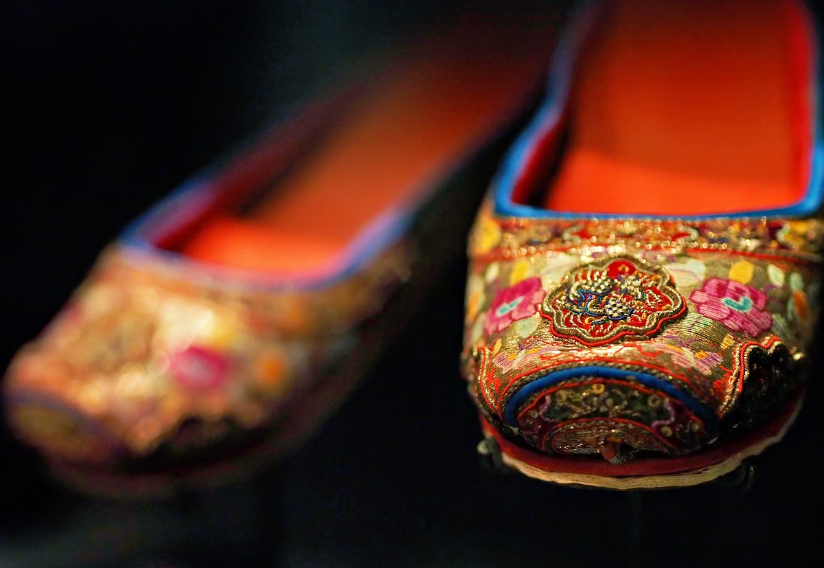 Embroidered Slippers - The Daily Cuppa - Medium