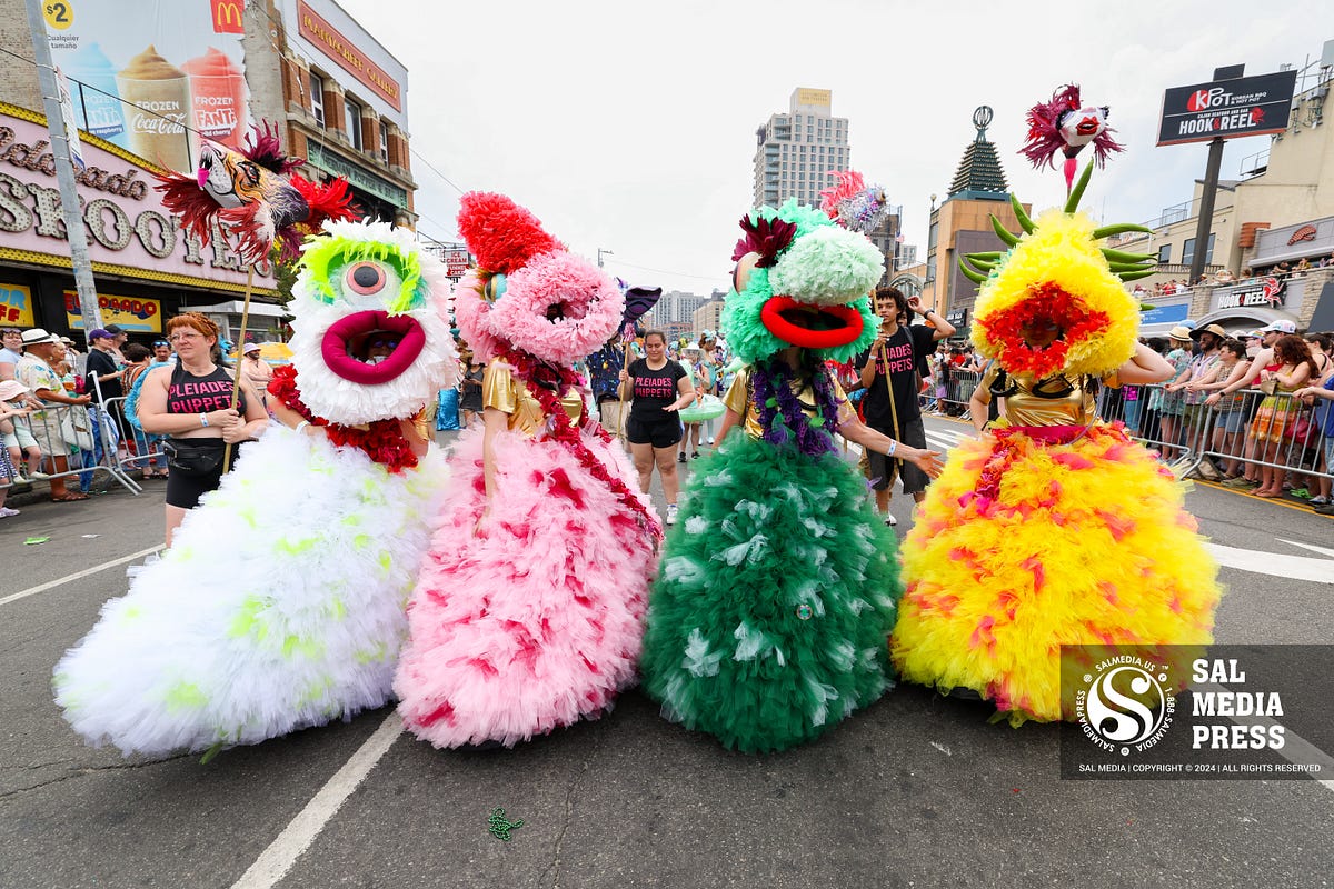 A Splash of Colors at the 42nd Annual Mermaid Day Parade | Sal Media ...