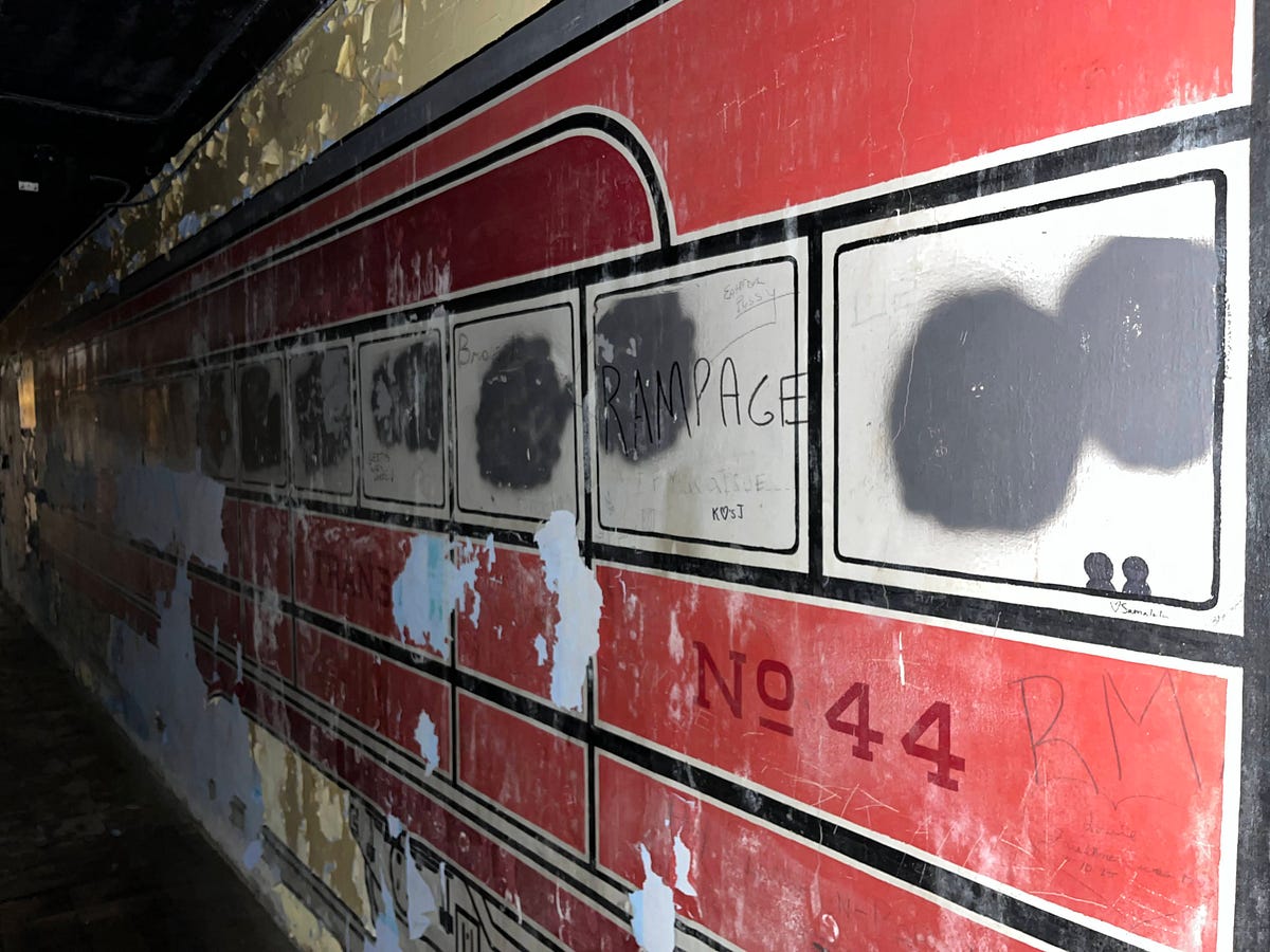 The Hole, The Joint, and The Subway 40 | by Matteus Rex | Medium