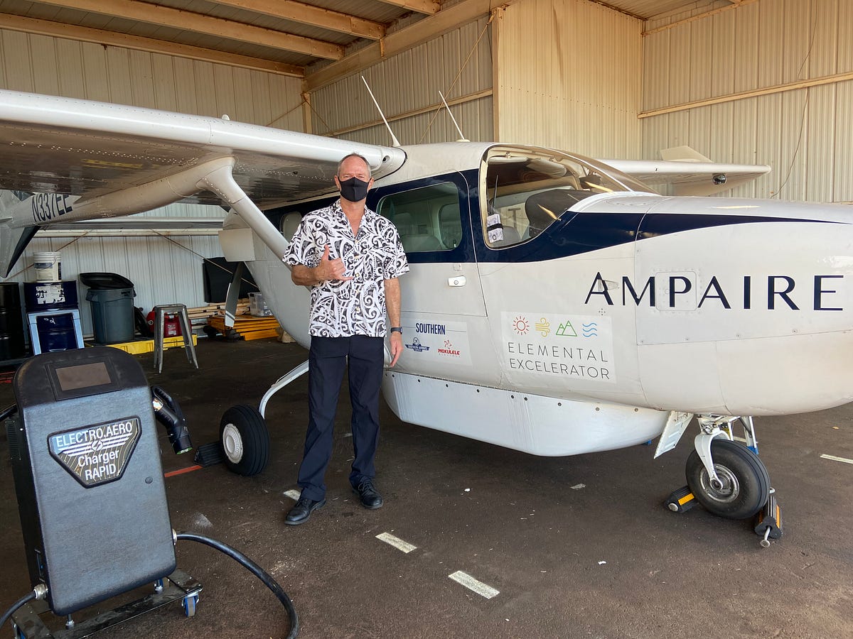 Ampaire’s hybrid electric plane takes flight | by Hawaiian Electric ...