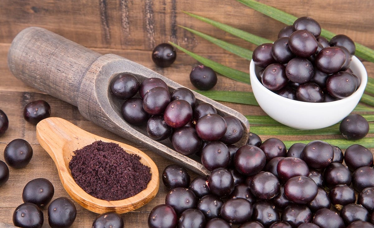 O sorvete de fruta gelado. O açaí é um fruto brasileiro cultivado… | by ...