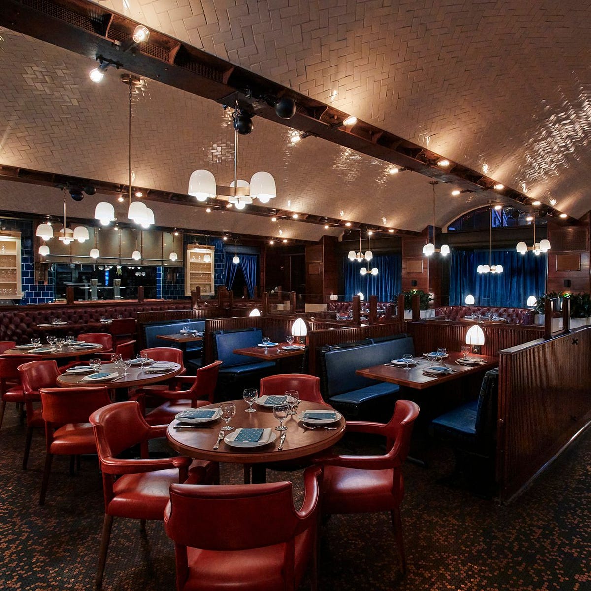 How to Choose the Right Food Service Equipment for Your Restaurant | by ...