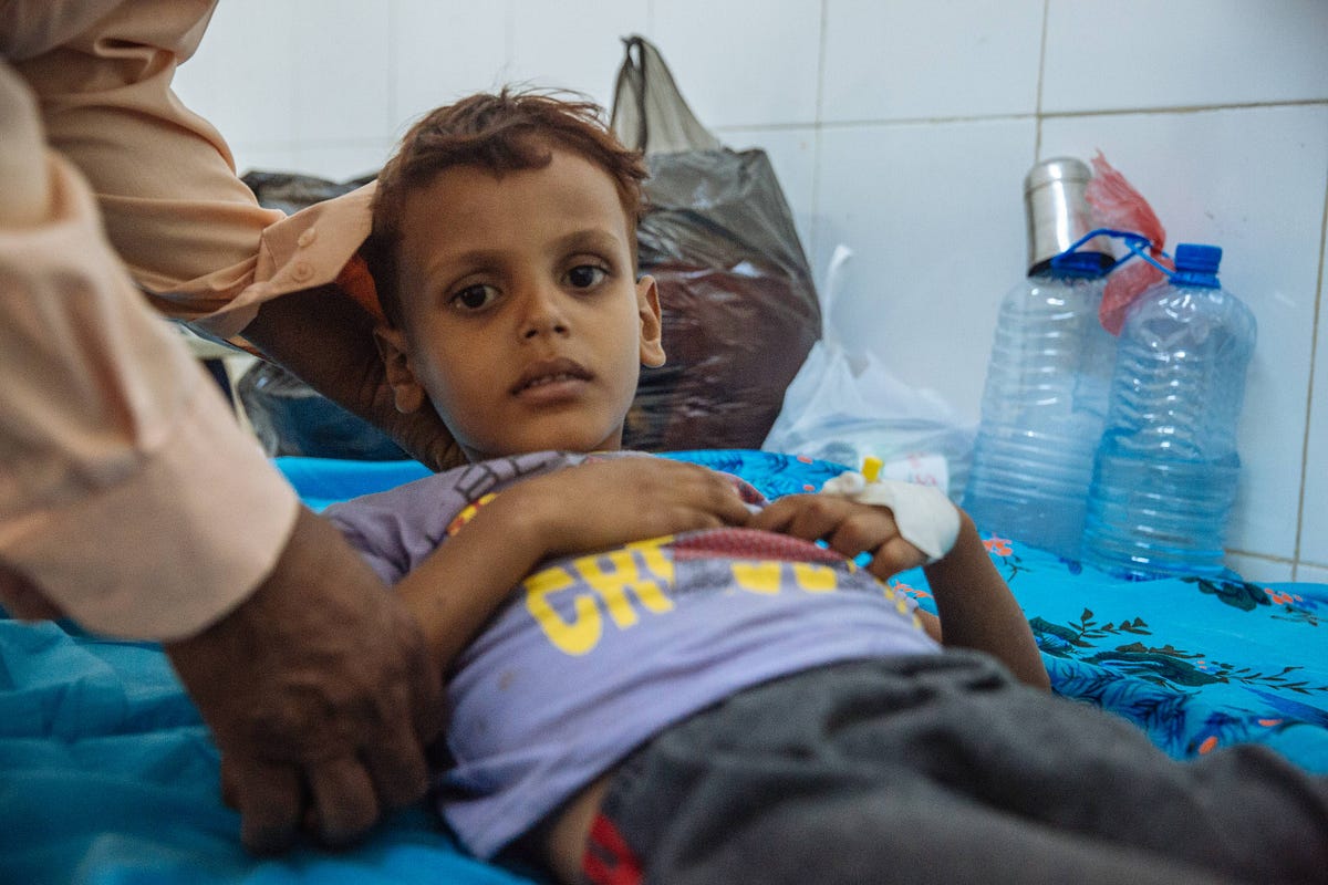 Children, Cholera and Crisis. Photos from a Cholera Treatment Clinic ...