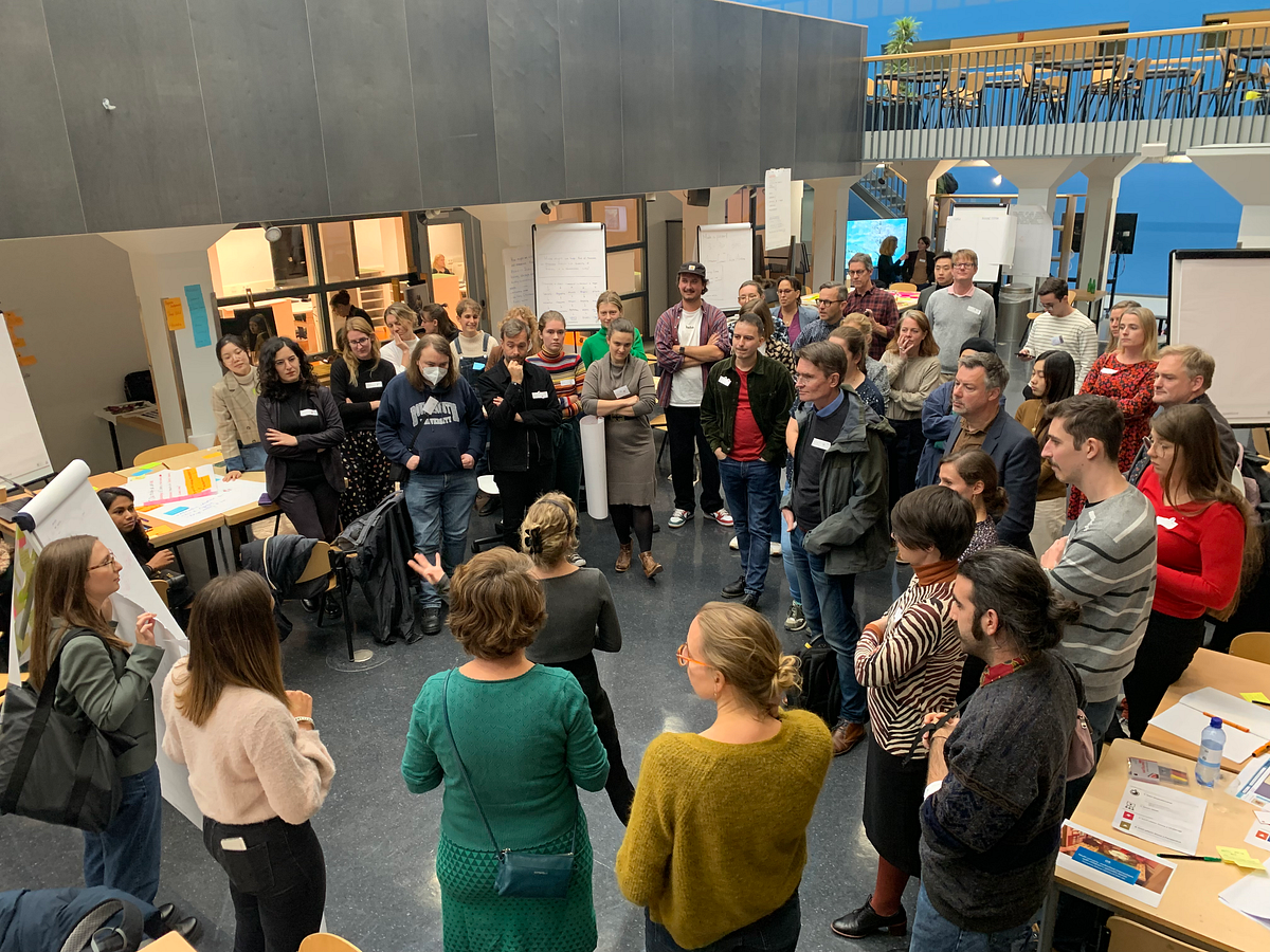 AR, VR & XR for museums, galleries, libraries, and archives to support ...