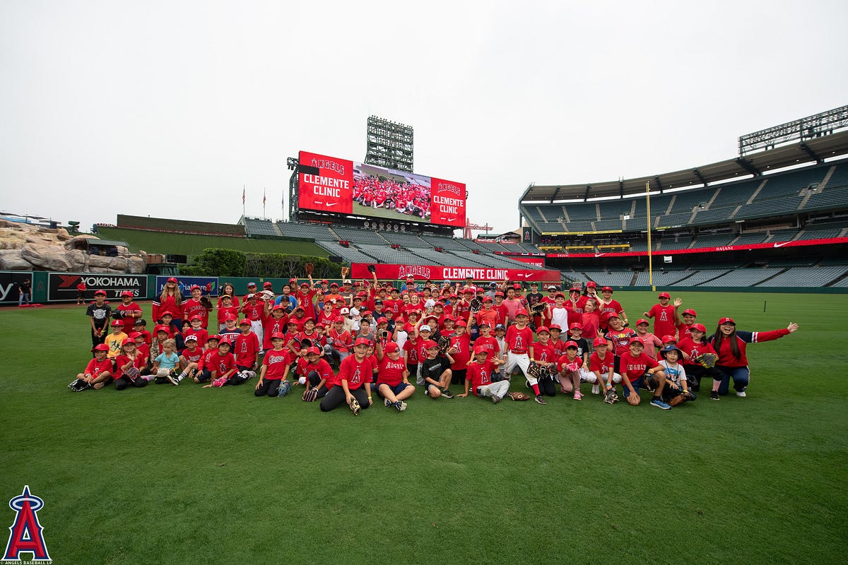 Angels Clemente Clinic, presented by Nike - The Halo Way
