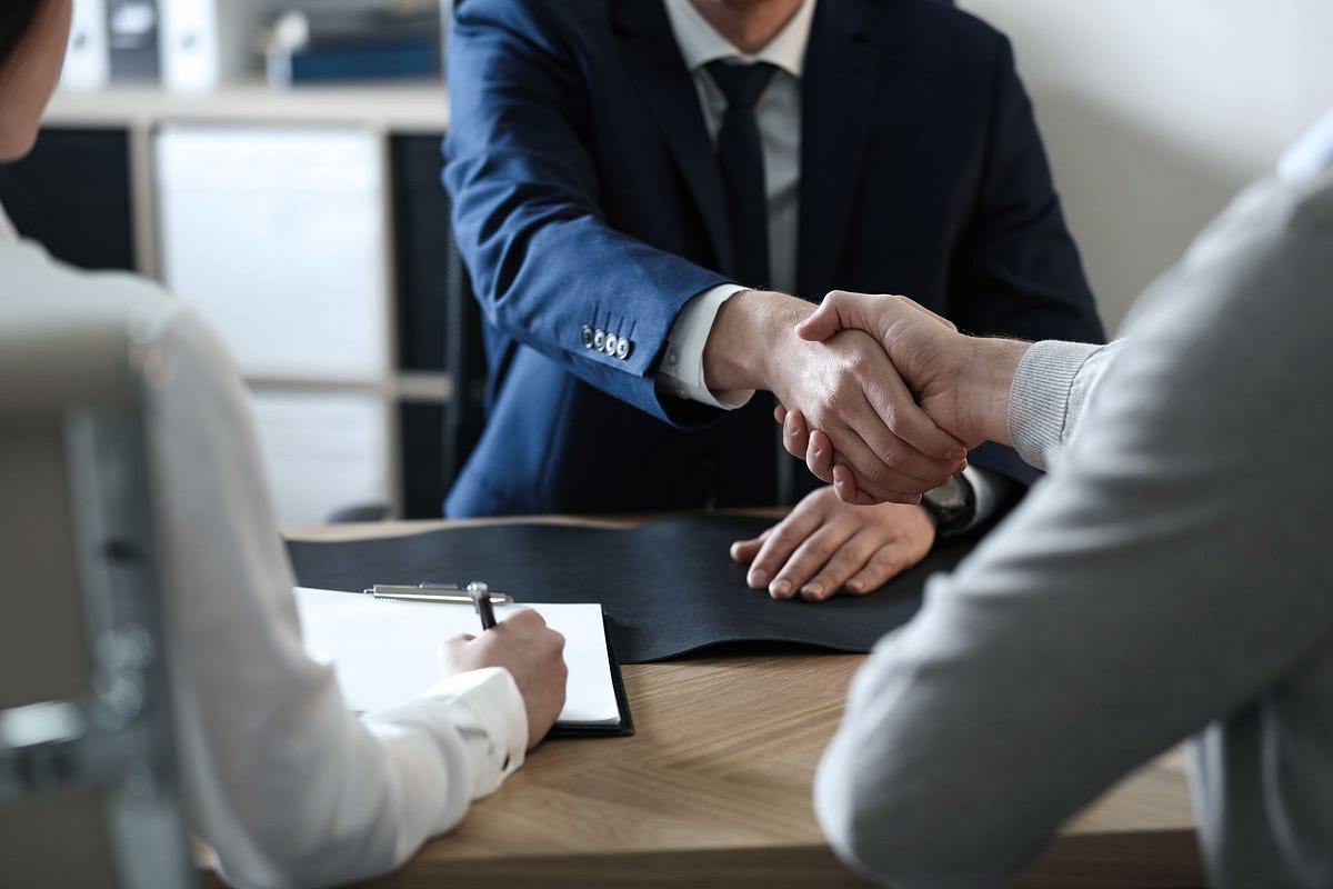 Navigating HOA Legal Matters: A Guide to the Best HOA Lawyers | by ...
