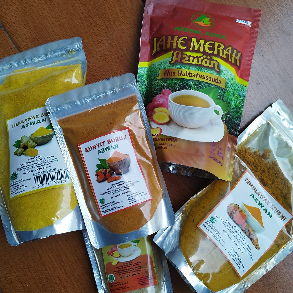 Menanam jahe . Produk Minuman Kesehatan Jahe Merah Herbal Azwa adalah ...