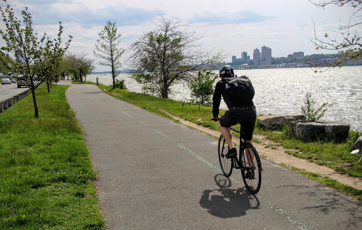 Hudson River Greenway: Manhattan’s Best Waterfront Bike Trail | by John ...