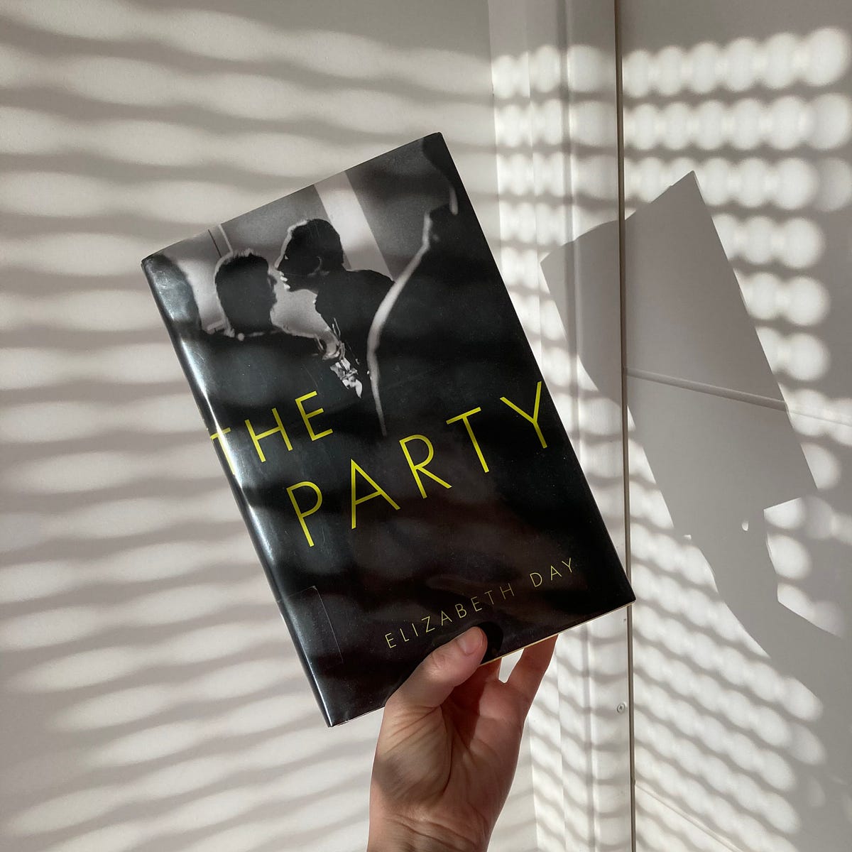 Book review: The Party by Elizabeth Day | by Claire Hargreaves | Medium