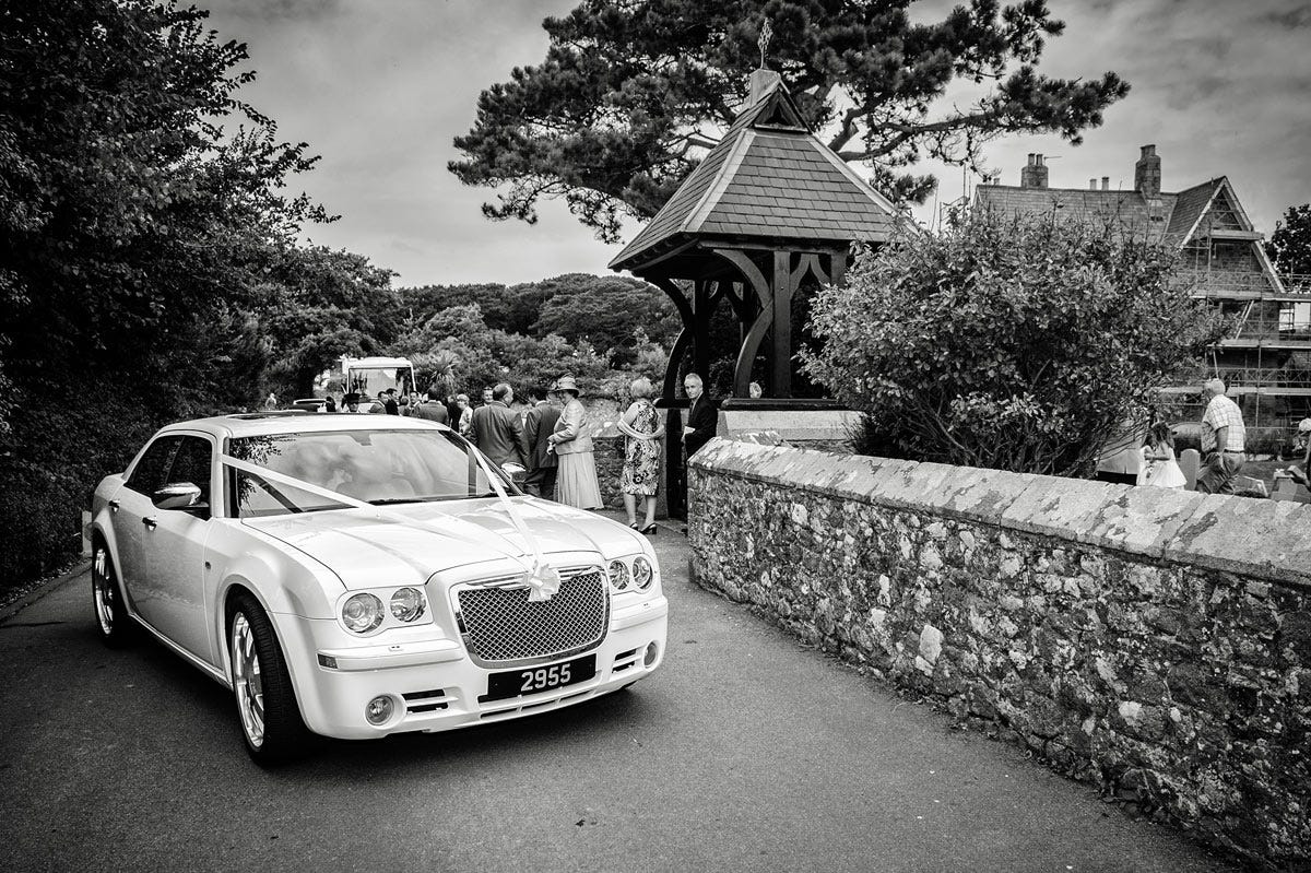How to choose the perfect wedding cars for your wedding | by Spm Cars ...