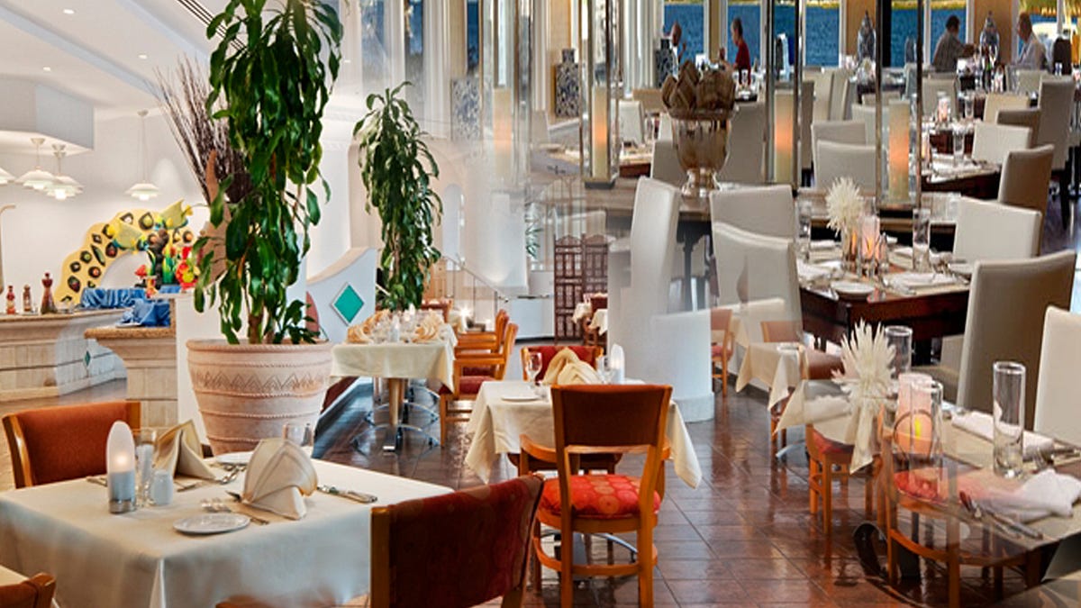 Buy Attractive Restaurant Tables and Furniture to Enhance Appearance ...