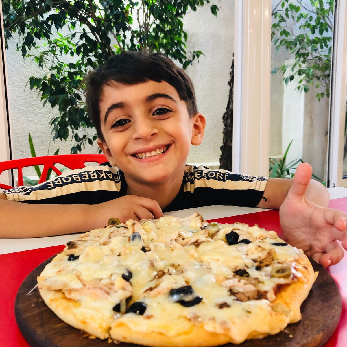 A childhood ripped away by the ravages of war... | by Dalia Mohisen | Aug, 2024 | Medium