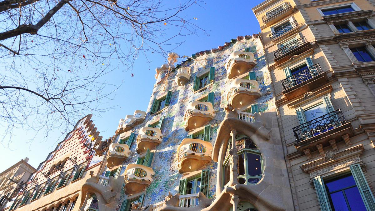 Bonding Through Stories: Casa Batlló, Toledo and The Alhambra | by Joy ...