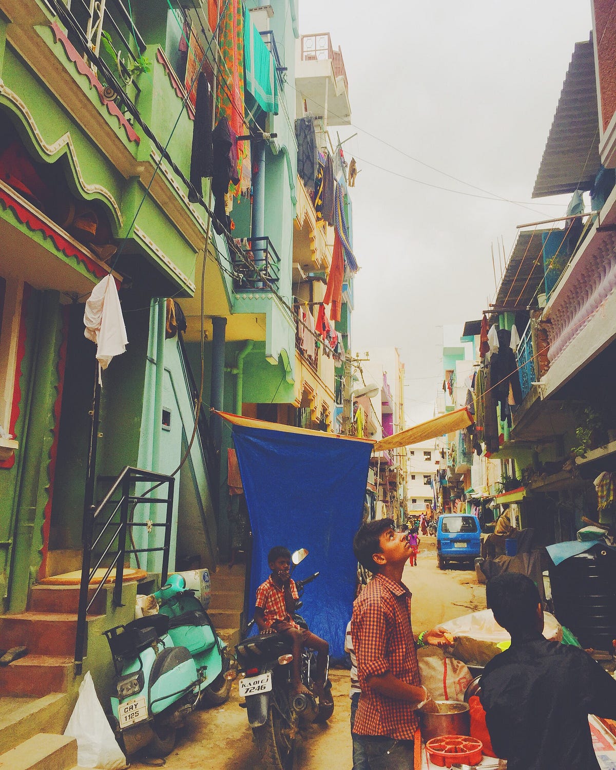 Rajendra Nagar Slum — Bangle Deception | by Abbey Seitz | Bangalore, India | Medium