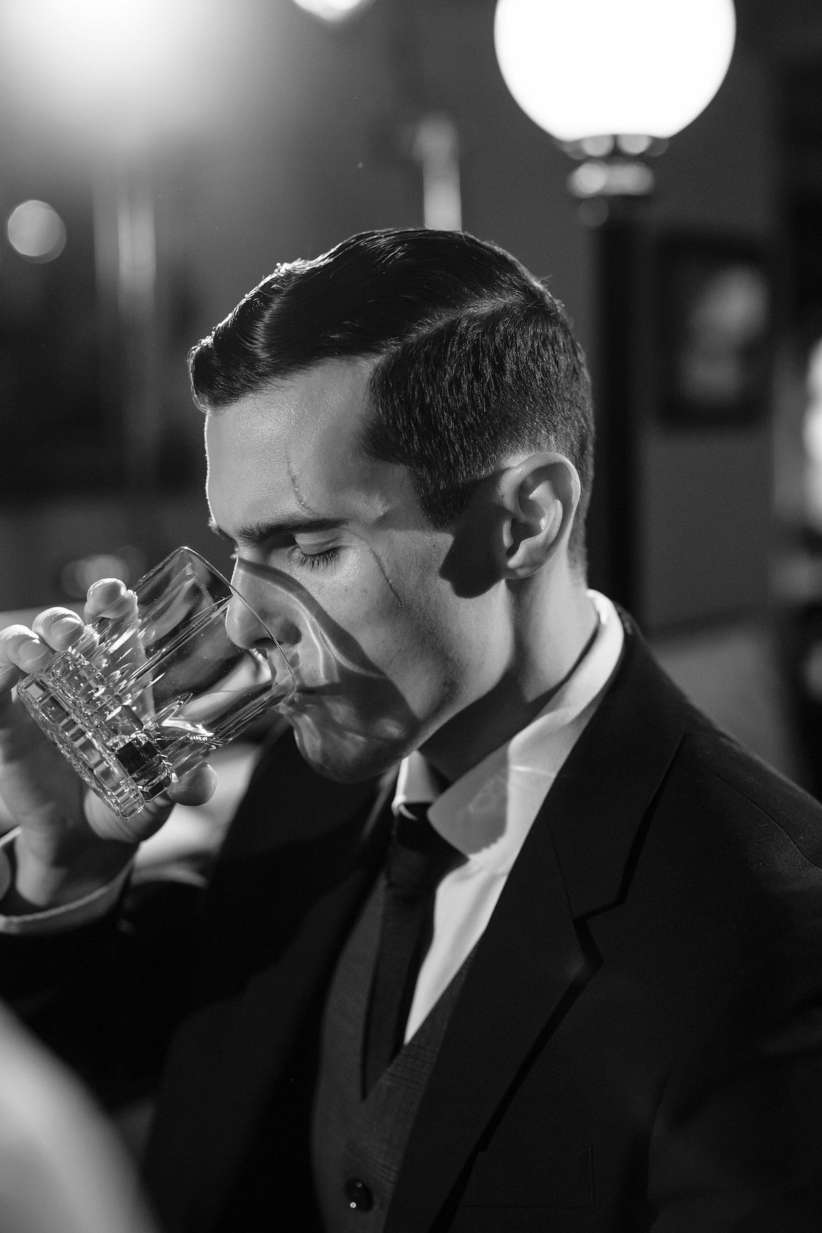 6 Danger Signs That Should Worry You About Any Guy | by Tim Dahi ...