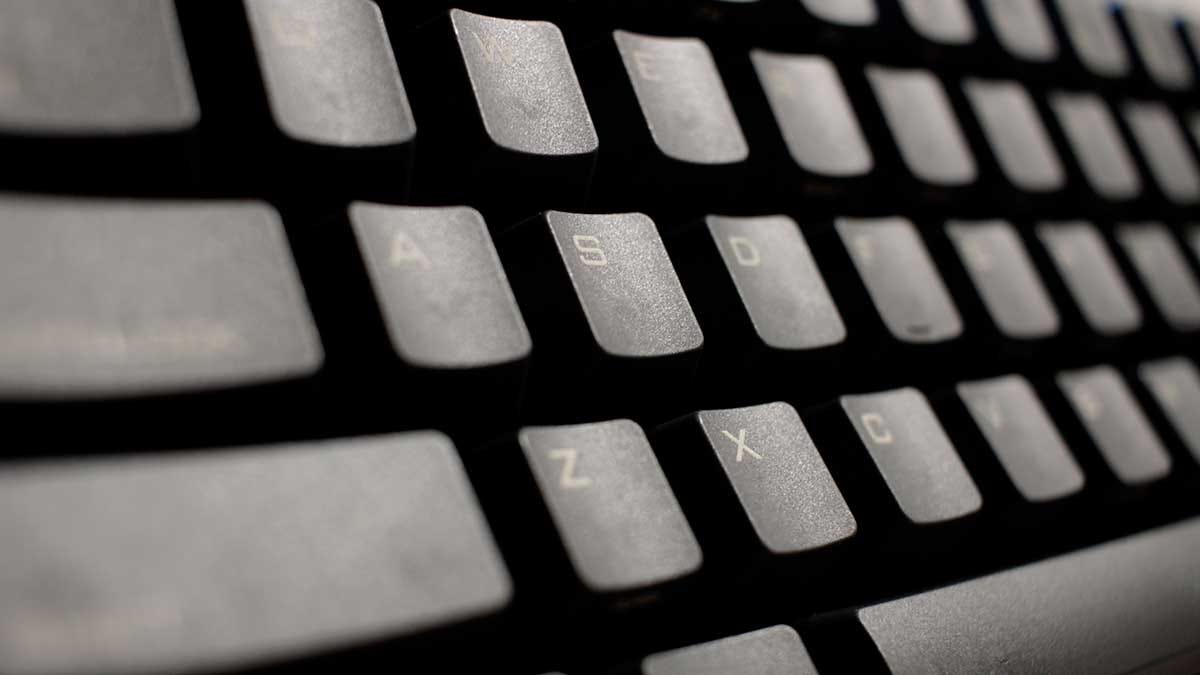Pok3r (Poker 3). Minimal keyboard for maximal typing | by Anonymous ...