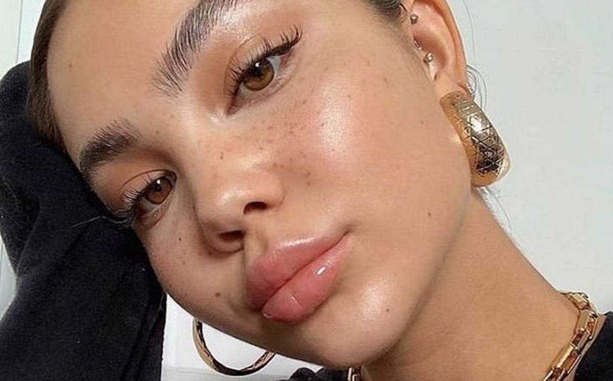 Simple Makeup Looks Every Girl Should Know About | by MIRA BEAUTY™️ ...