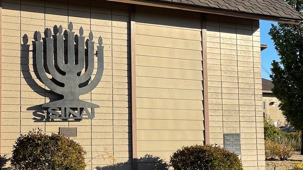 Jewish student, faculty experience at UNR | by Emerson Drewes | Medium