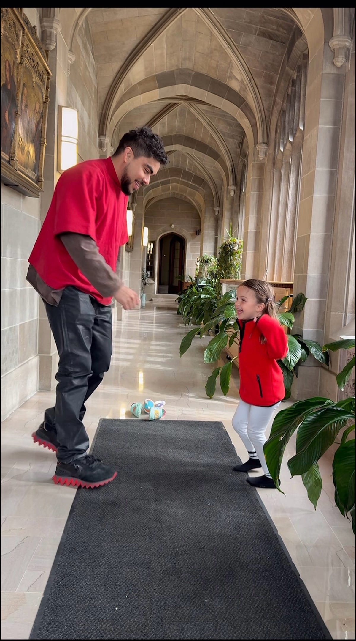 Electrified Minds & Grieving Souls: A Monologue on Mania, Art, and ...