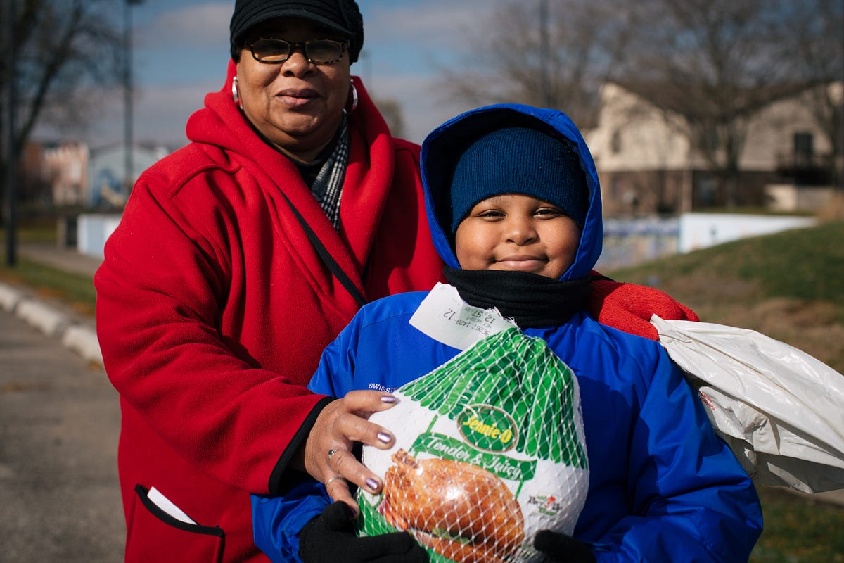 Giving Thanks for People who Give Back | by Feeding America | Medium