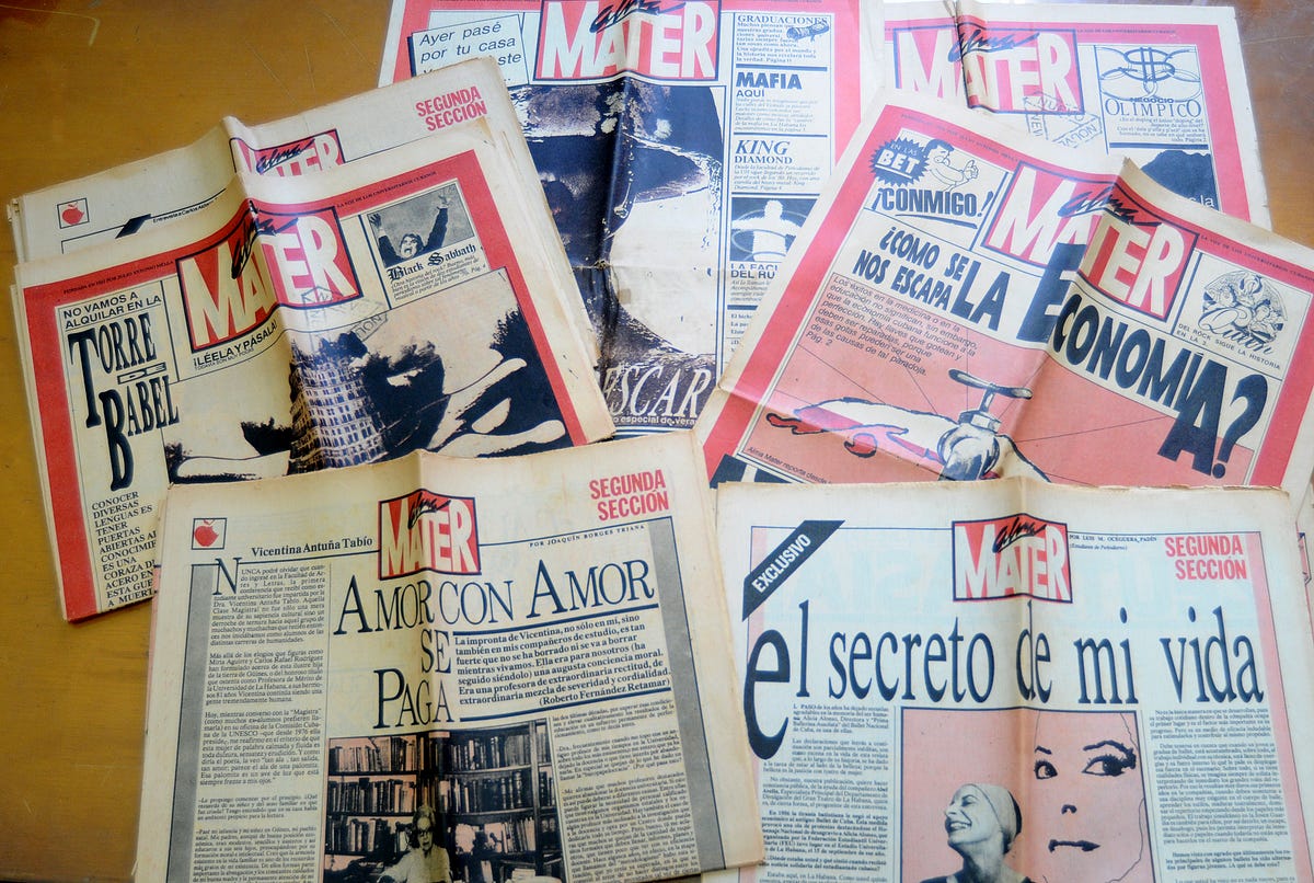 Hablando en serio: ¿Quién estrenó «El Látigo» en Alma Mater? | by Redacción Alma Mater | Revista ...