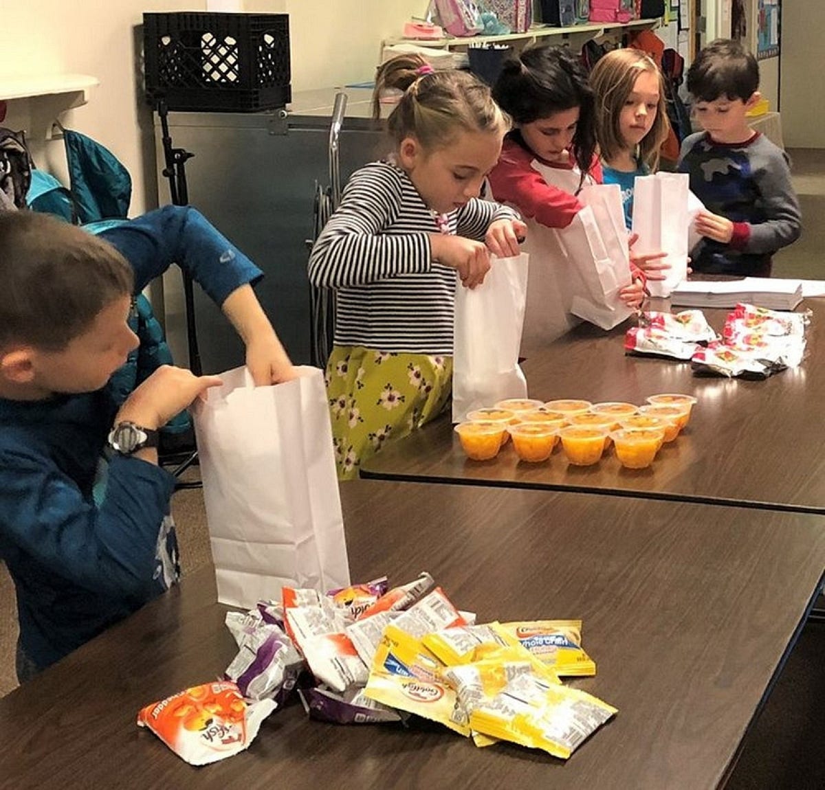 Homeless Volunteers Fredericksburg - The Brisben Center - Medium