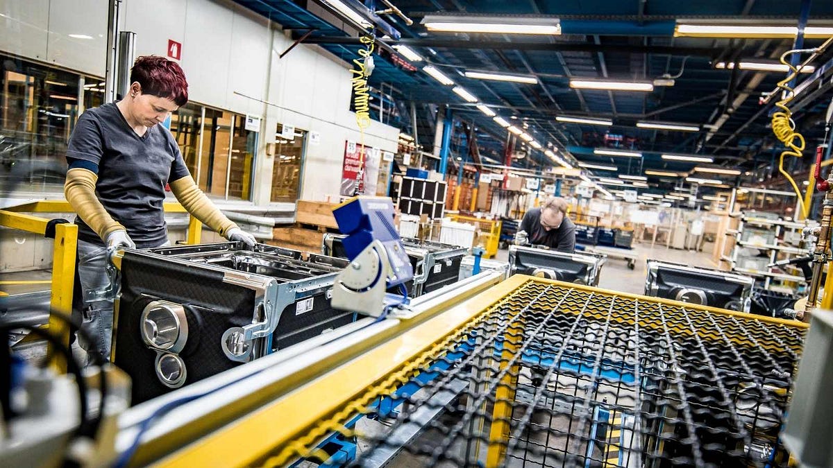 How to Improve Quality in Manufacturing Plants? | by Khenda | Medium