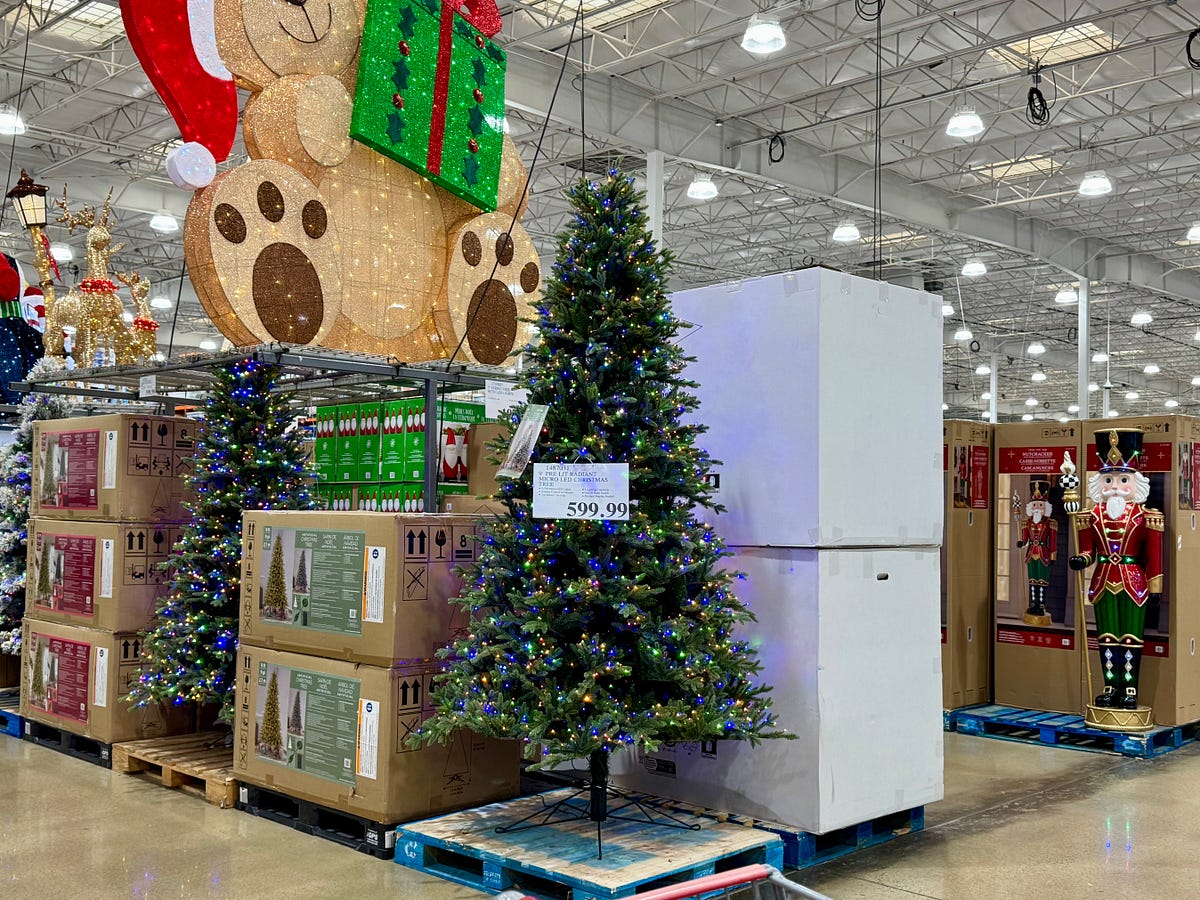 Christmas In September - The Shortform - Medium