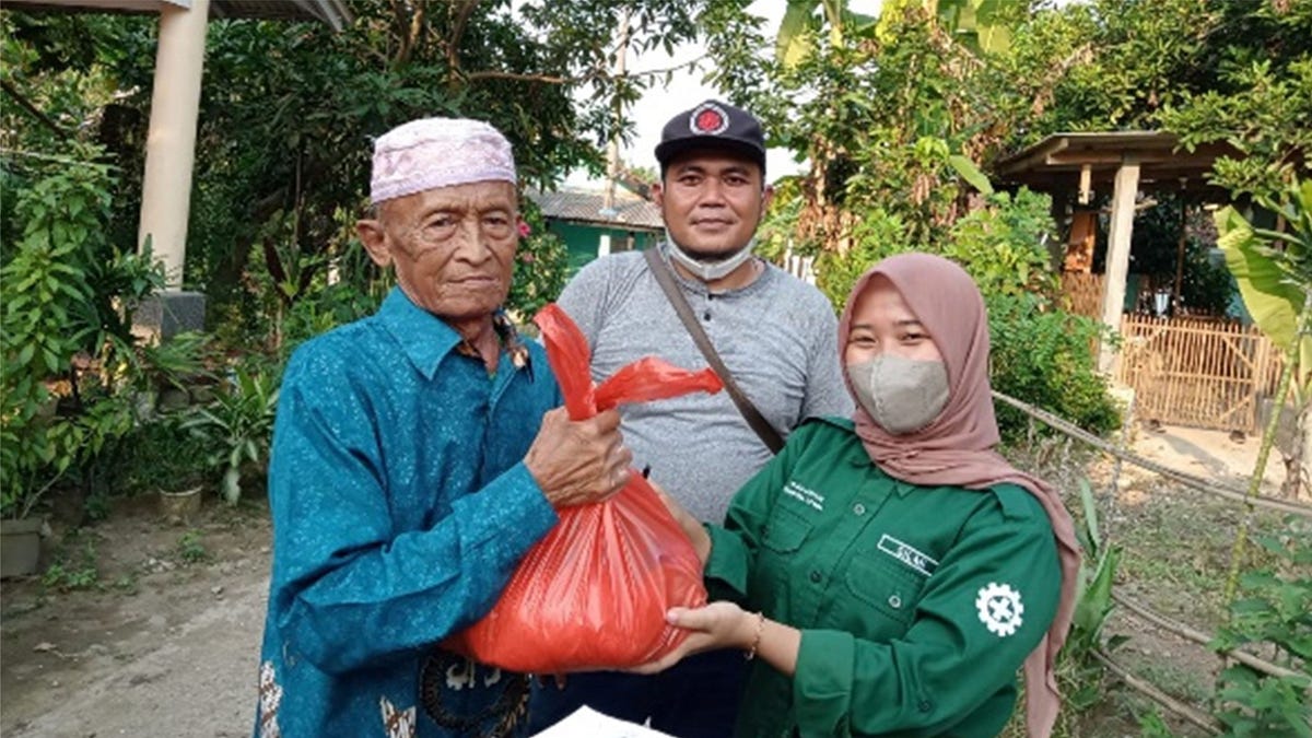 Program CSR PT Hijau Lestari Prakarsa Utama | by PT Hijau Lestari Prakarsa Utama | Aug, 2023 ...