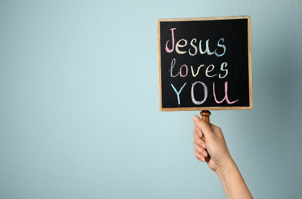 How to Actually Live and Love Like Jesus | by Cassidy McDonnell | Backyard Church | Medium