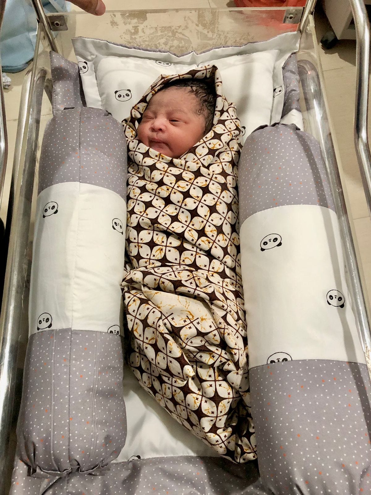 Arafat dan Yasha. #1 Hari lahir Yasha | by Muhammad Arafat | Medium