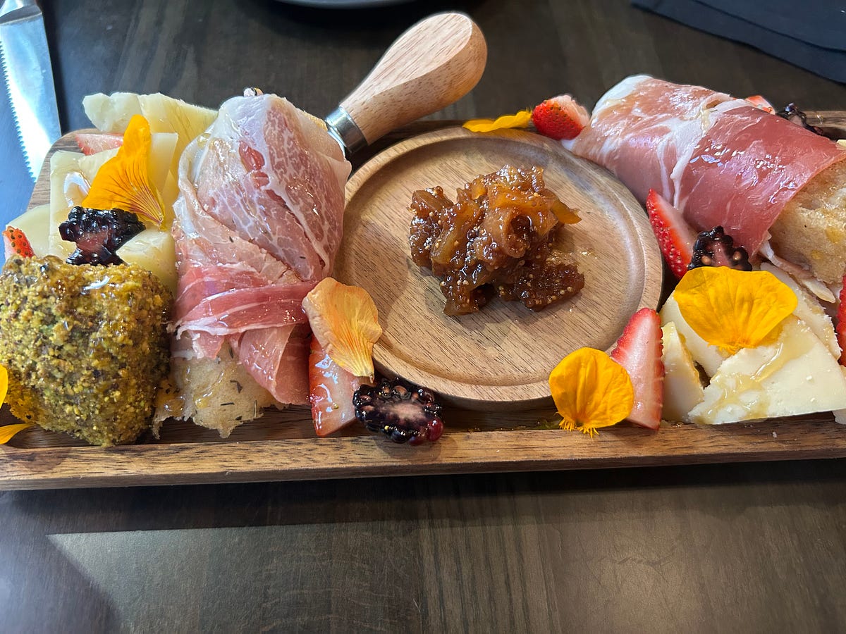 Craftz Lounge — Riverside, CA. I feel like I should begin this with a ...
