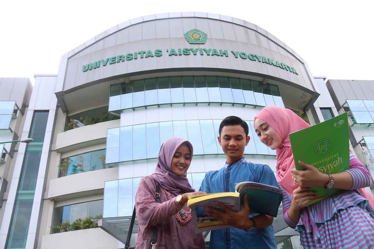 Unisa Yogyakarta Siap Luring Penuh | by Unisa Yogyakarta | Medium