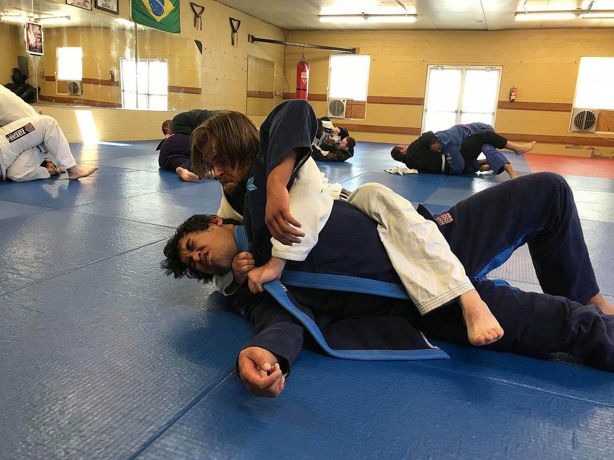 4 things you learn from getting choked | by Robert Jamias | Medium