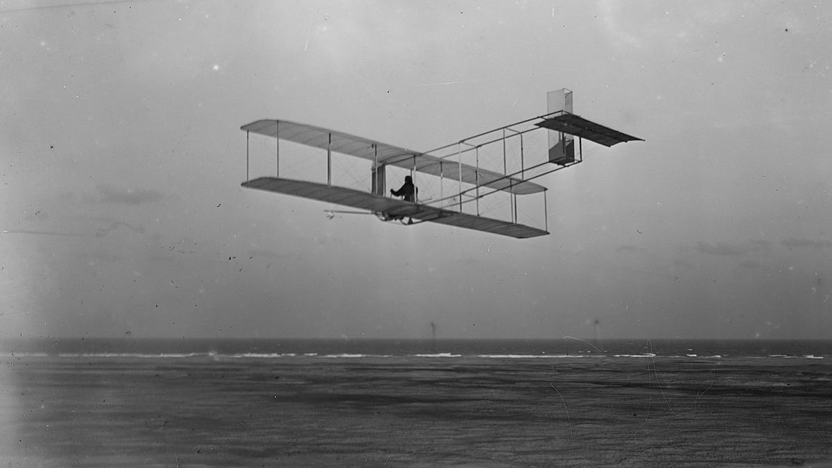 The Year of 1911 in Aviation … and the Wright Glider | by Simine Short ...