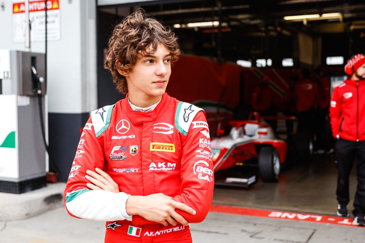 How this Racing Driver is going to replace Lewis Hamilton’s legacy at ...