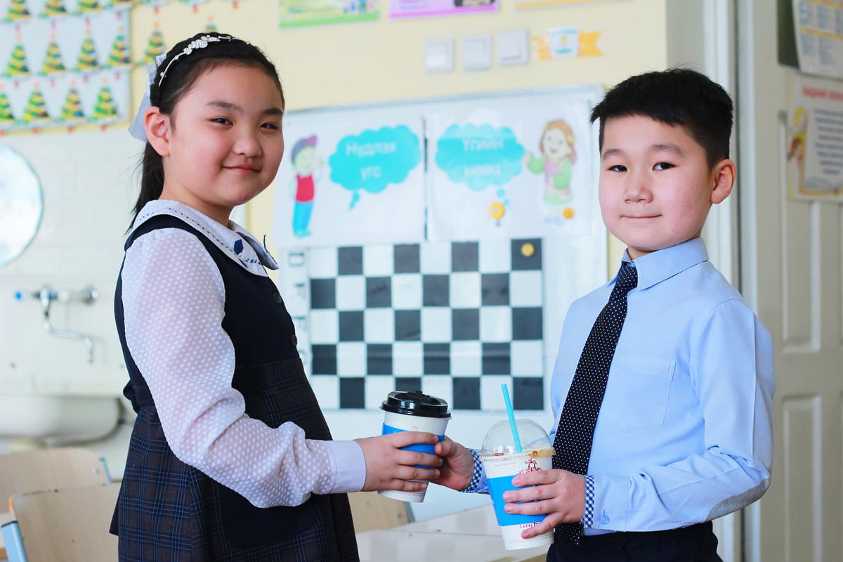 “Намуунаа их хөөрхөн охин By Caffe Bene Mongolia Caffebene Medium